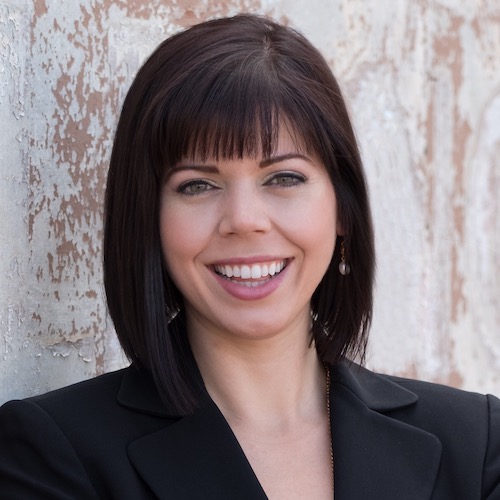 Lisa Gilbert's Instagram, Twitter & Facebook on IDCrawl